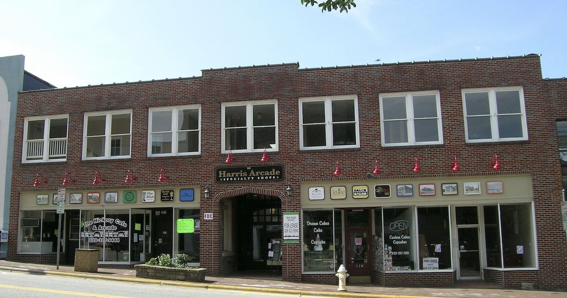 Harris Arcade | David E Looper & Company